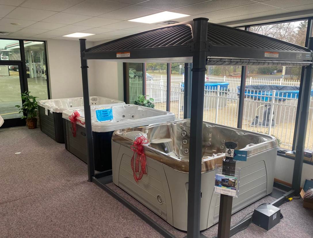 Fieldstone Glass, Pool and Spa, Co. - Oconomowoc, WI